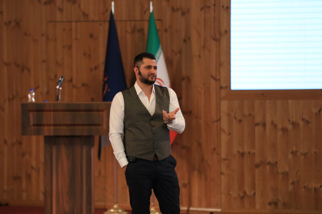 ویدئو - Ali Omidinia